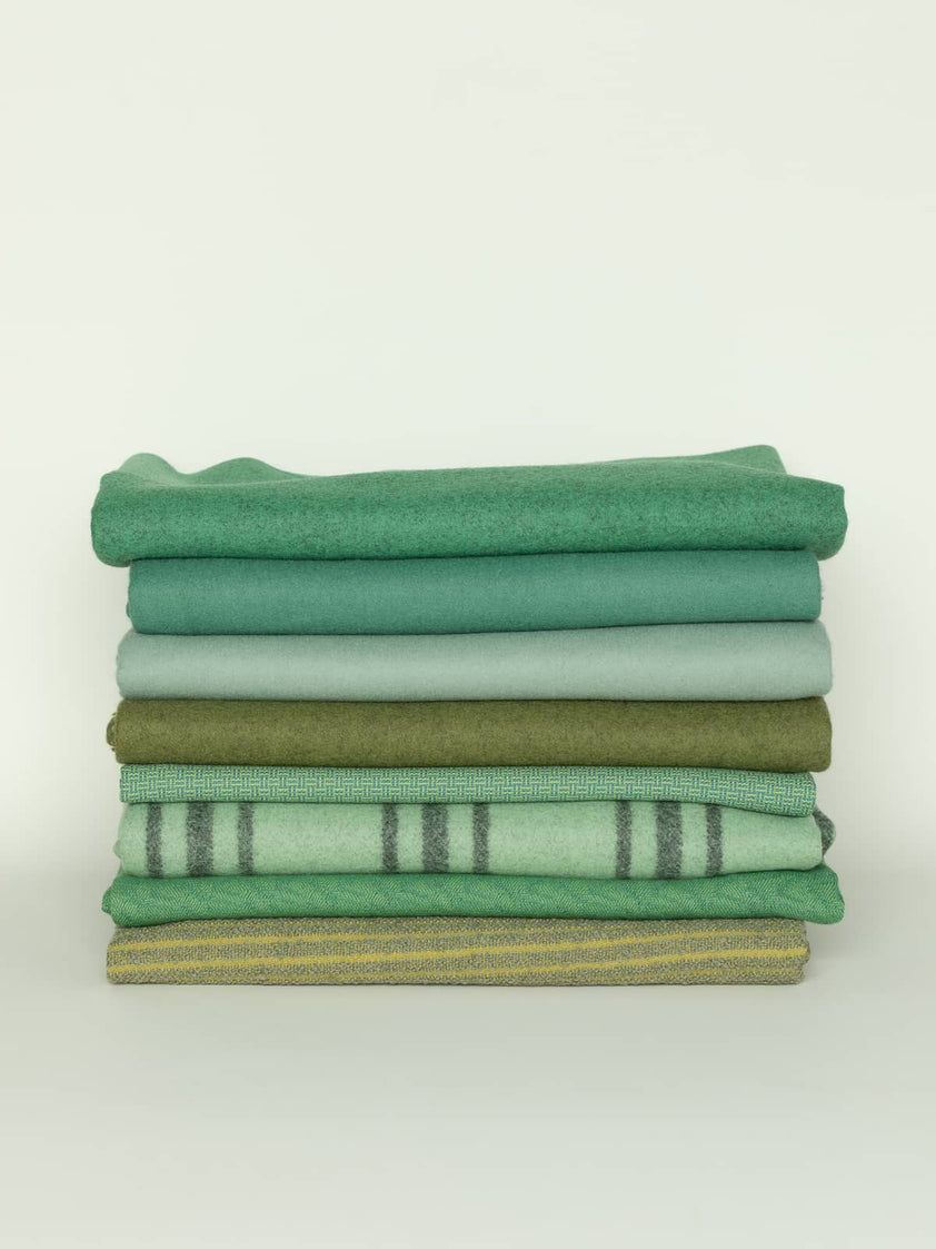 Sample Pack: Yorkshire Furnishing Fabrics - Green (Pack of 7 ...